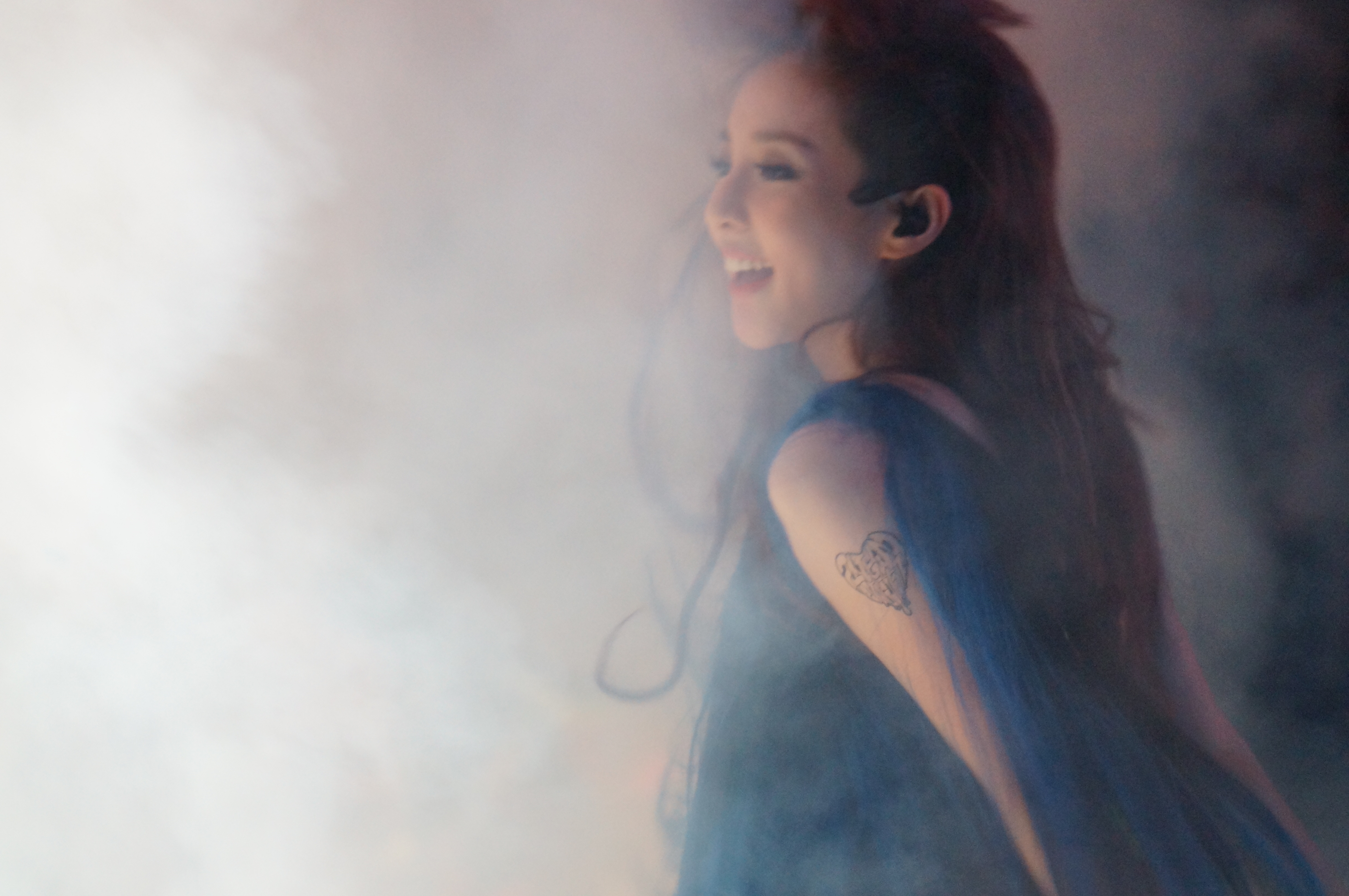 We Love Dara