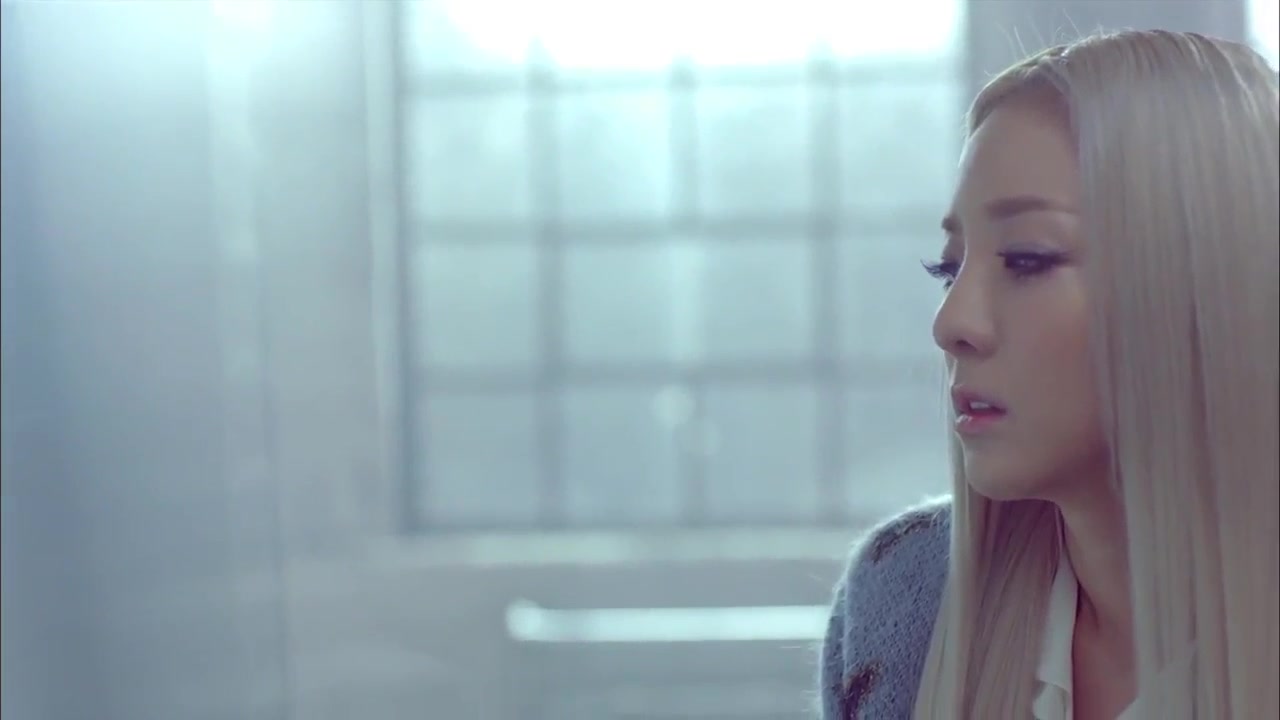 2NE1 – 그리워해요 (MISSING YOU) M_V 4912