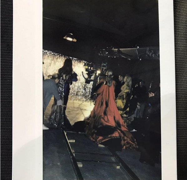 Instagram :Dara Teases Fans with Behind The Scene Picture of Her and ...