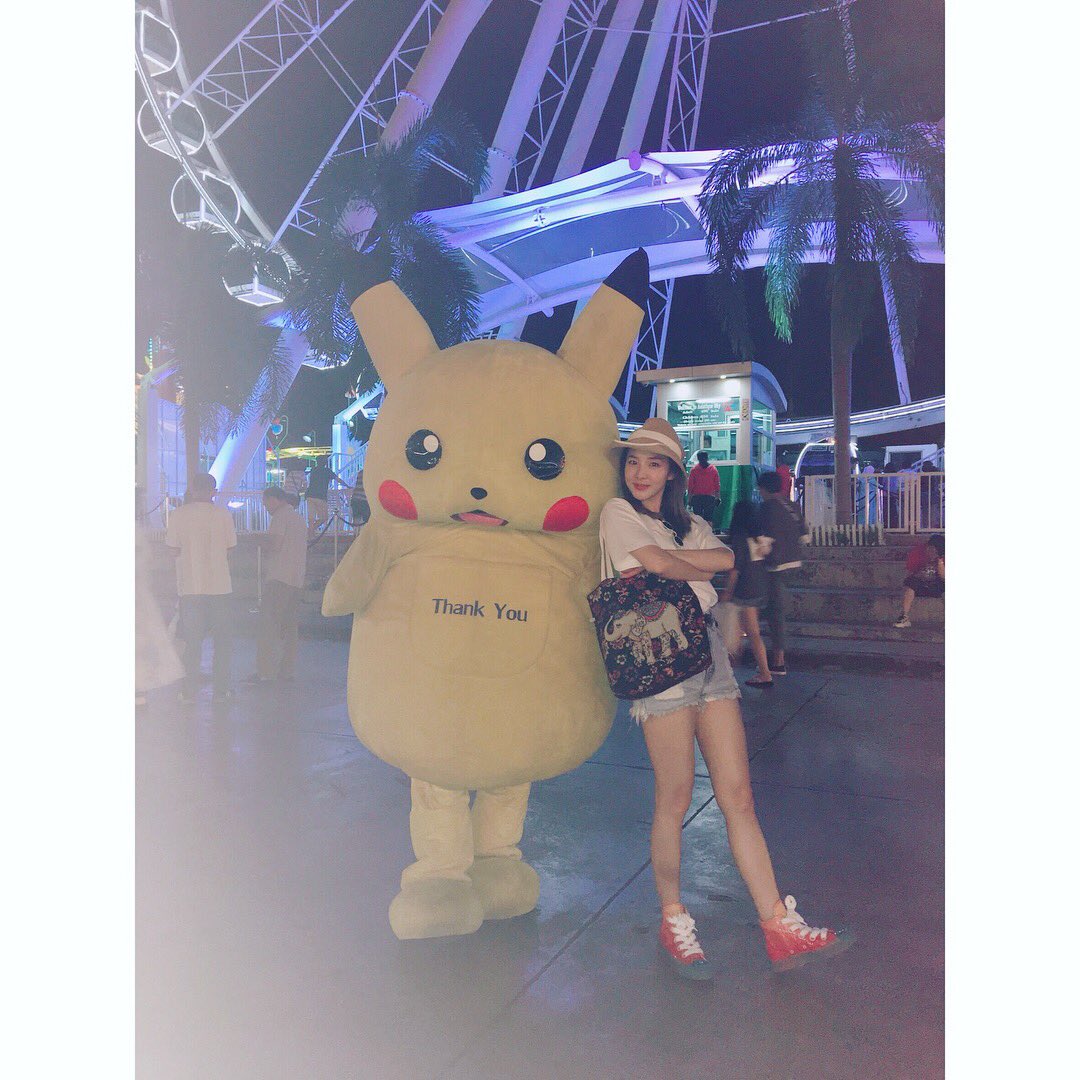 Instagram: 190718 – Sandara Park had Fun at Asiatique The Riverfront in ...